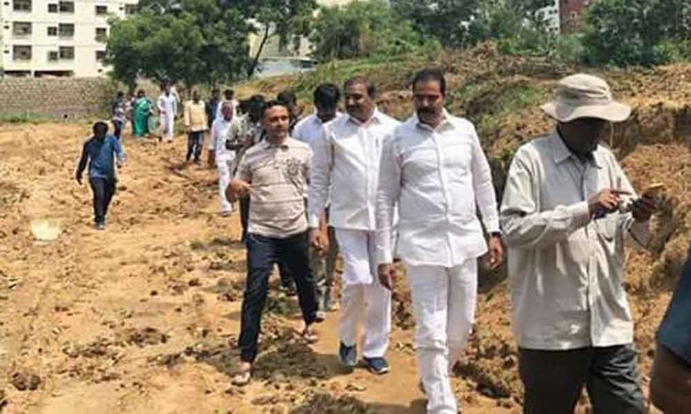 SC, BC panel members inspect disputed land