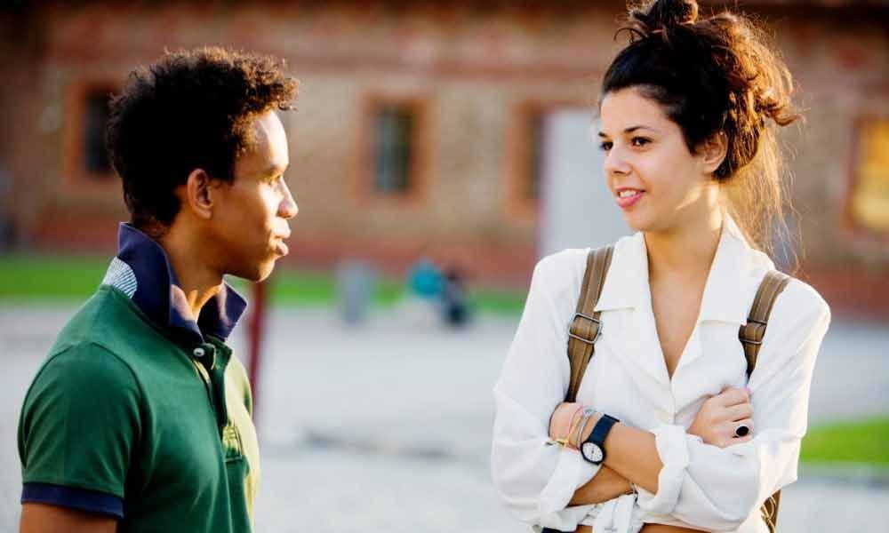 Remarkable opening starters to initiate a conversation with a stranger