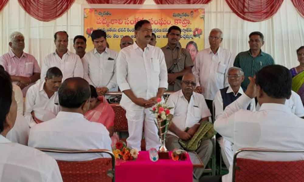 MLA Bethi Subhash Reddy exhorts Padmashalis to avail govt schemes