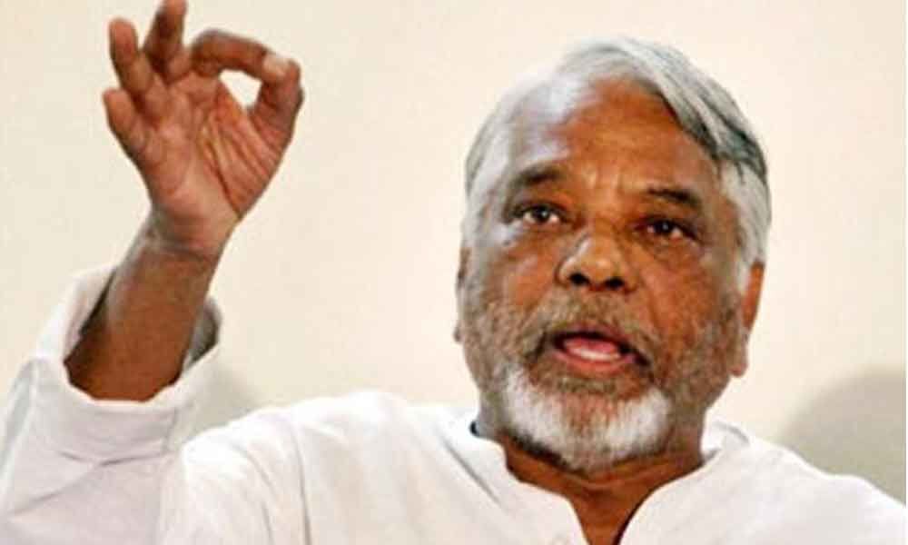 Keshava Rao urges RTC workers to call off strike