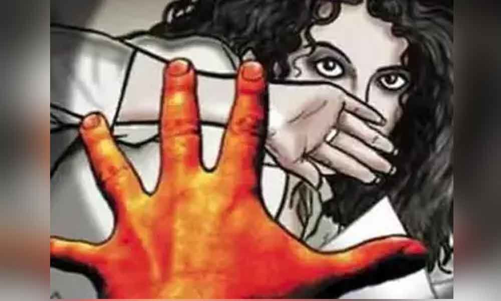 Man molests woman VRA in West Godavari district