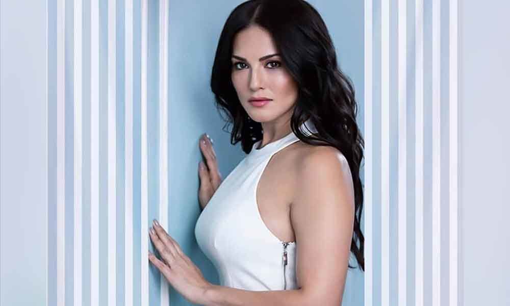 Sunny to showcase dancing skills