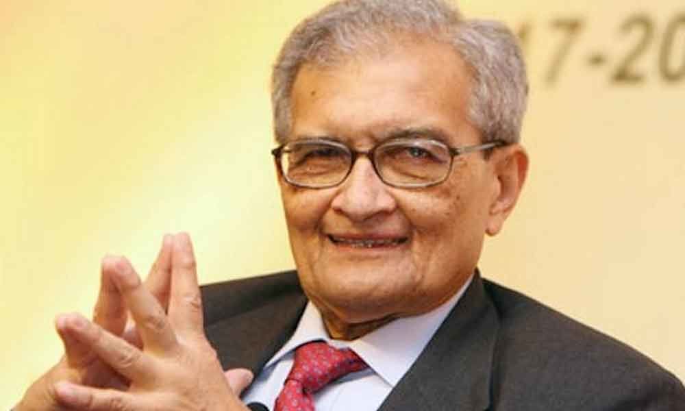 Happy Birthday to Amartya Sen: The man who criticised the capitalism