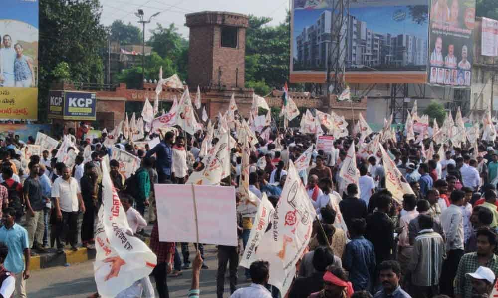All roads lead to long march in Vizag
