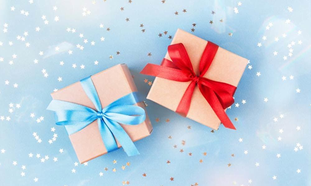 This Festive Season, Get Your Better Half a Gift that He Will Cherish ...