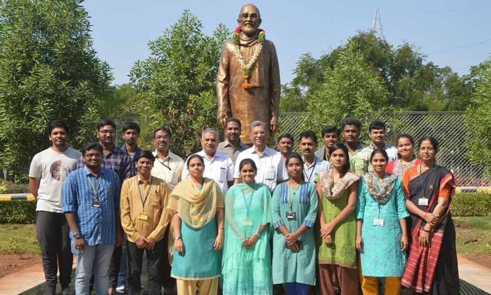 Rich tributes paid to Kaloji