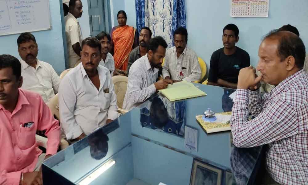 Civic chief warns against plastic use at Toopran