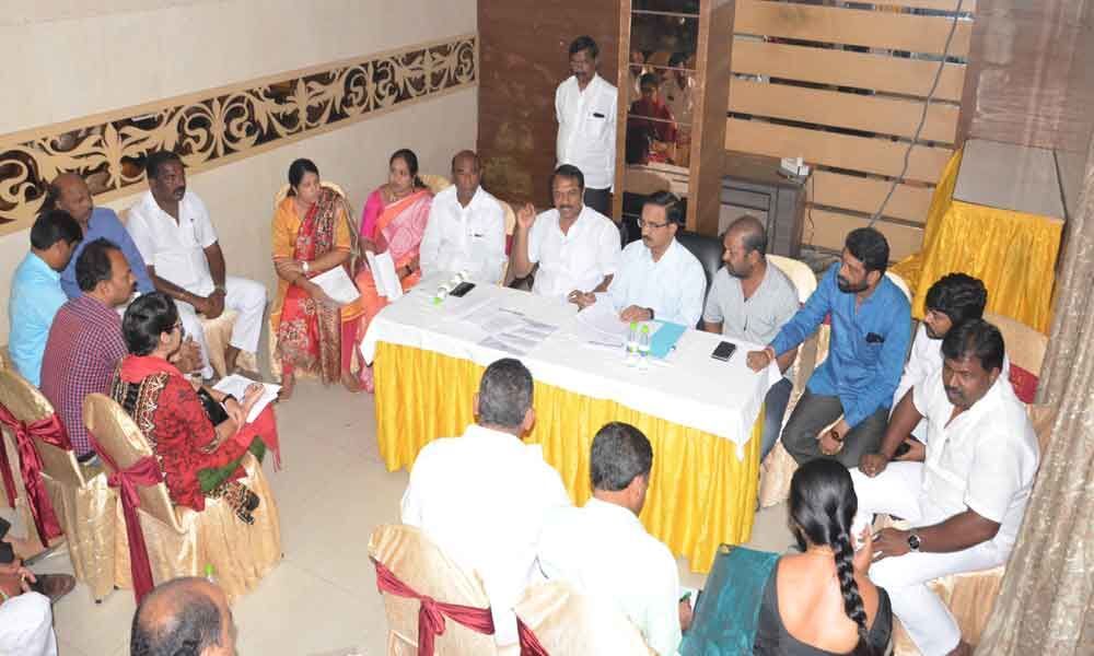 LB Nagar: MLA Devireddy Sudheer Reddy assures drinking water facility ...