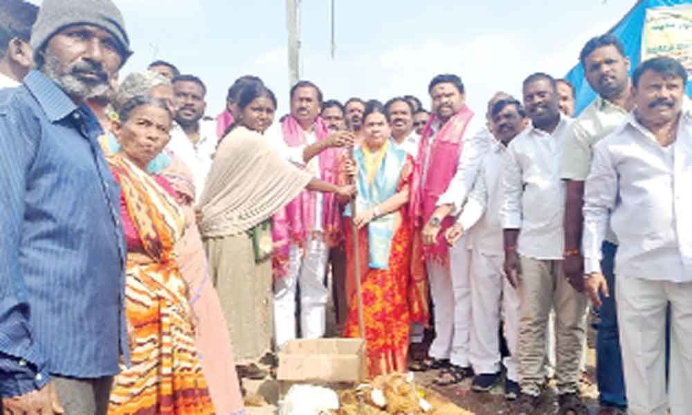 MLA Bethi Subhash Reddy inaugurates box culvert works in Nacharam division