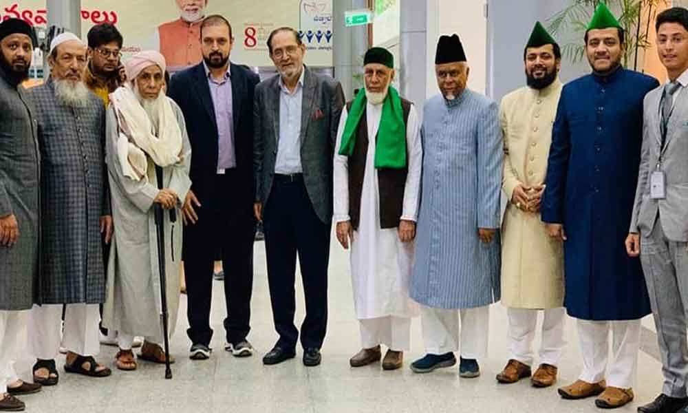 Hyderabad: Peer Salman from Iraq arrives