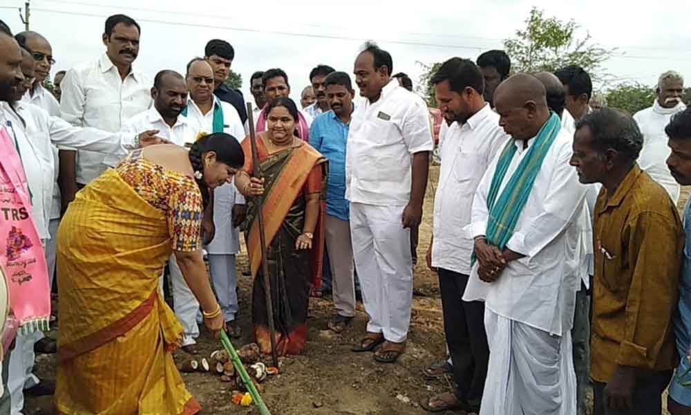 Jukkal: Congress, TDP governments failed to provide basic infrastructure