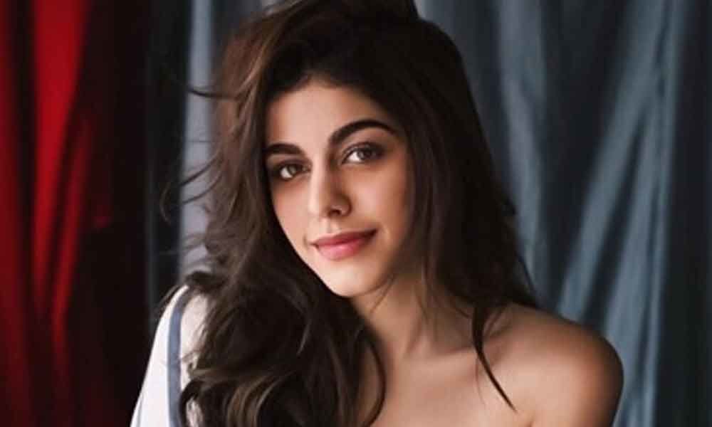 Pooja Bedi's daughter Alaia debuts