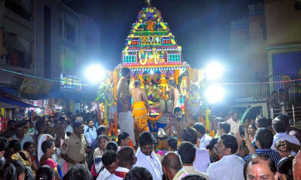 Bhadrachalam: Devotees throng Bhadradri for Radhothsavam programme