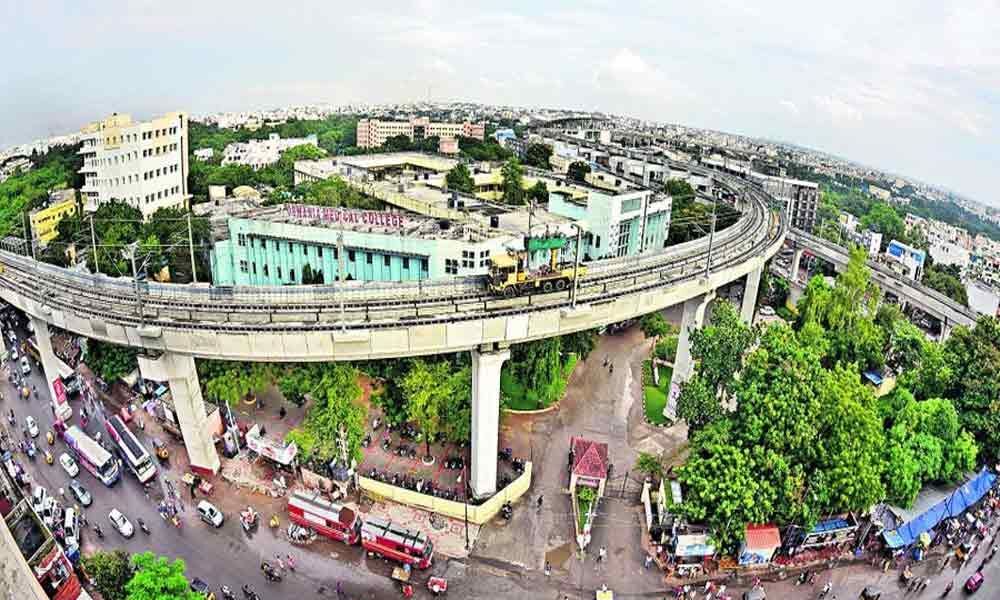 Commuters can avail metro services on JBS-MGBS stretch from tomorrow
