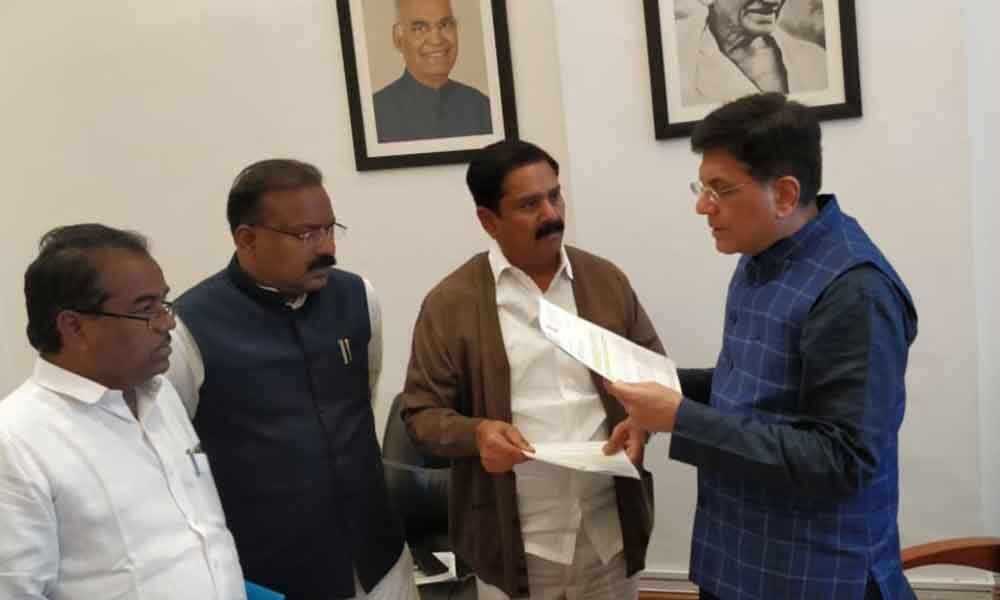 MP Manne Srinivas Reddy seeks new rail projects for Mahbubnagar