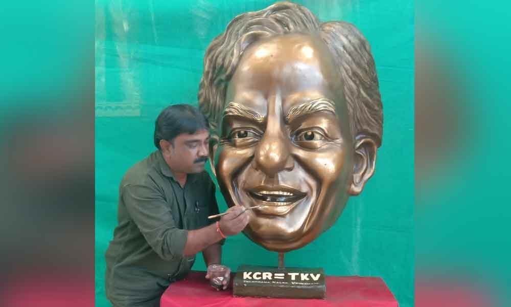 Sangareddy: CM KCR sculpture display on Feb 17