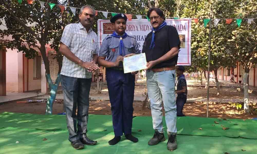 Scouts, guides told to become role models