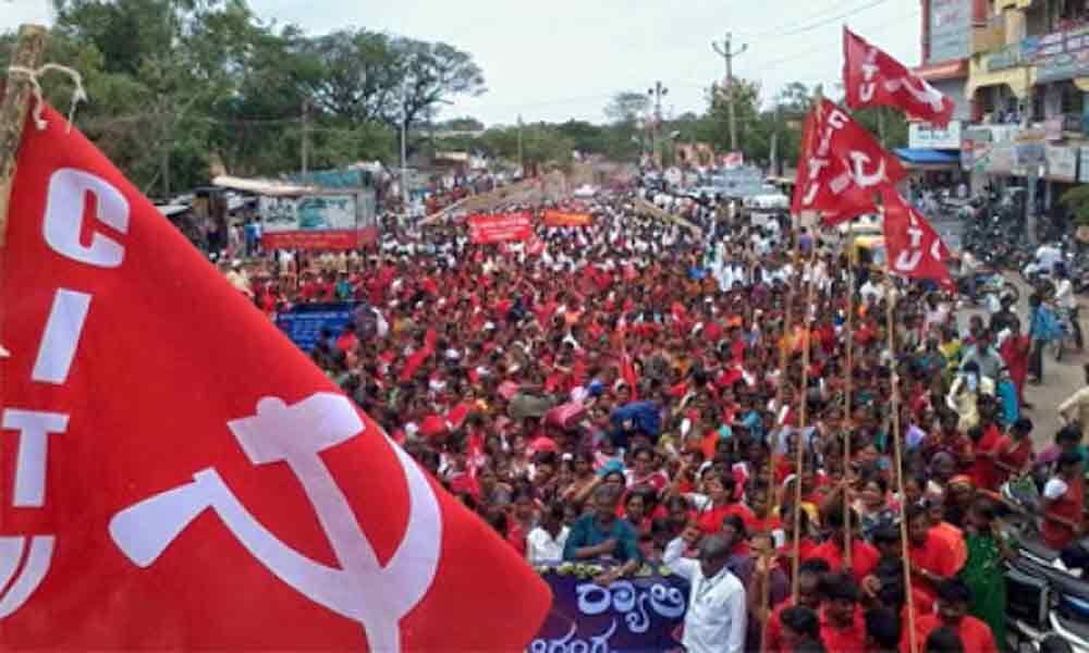 PM Narendra Modi surrendering farmers interests to US, slams CITU