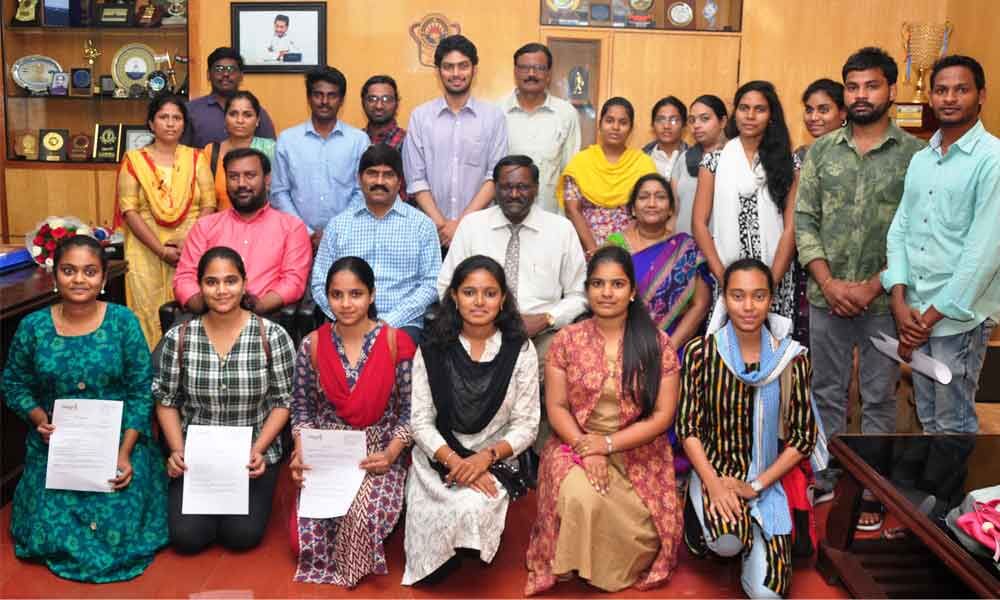 Andhra University helps every student get employment says V-C PVGD ...