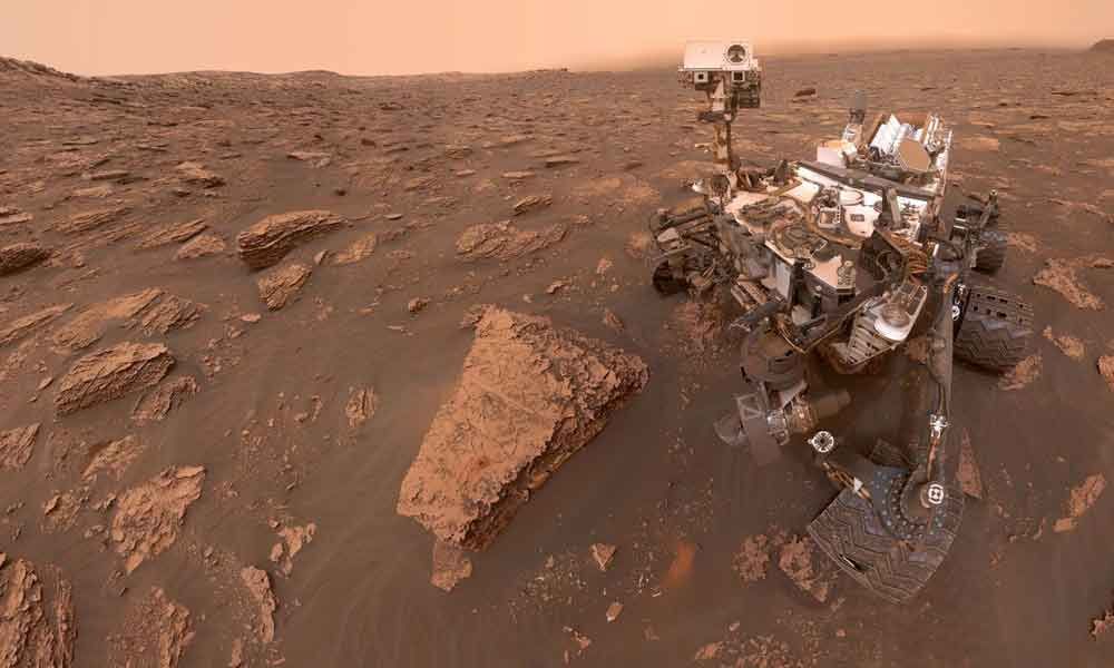 NASA's Curiosity rover captures high resolution images of Mars
