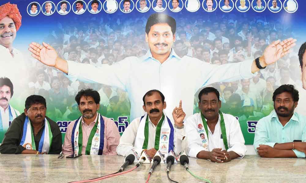 Ongole: Chandrababu obstructing civic polls, alleged Ronda Anji Reddy