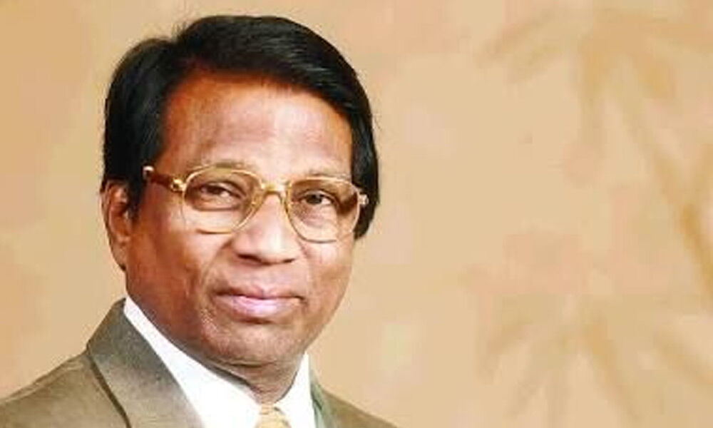 VIT-Andhra Pradesh University donates 25 lakh to CMRF