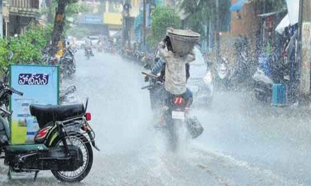 Weather Report: Heavy rains likely in coastal Andhra Pradesh in next ...