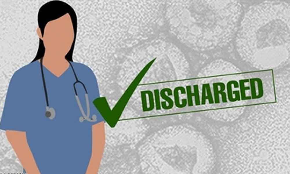 Kurnool: Cured Covid-19 patient discharged