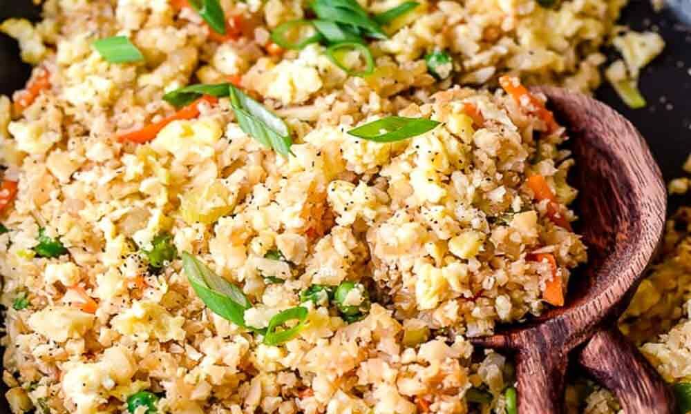 Healthy And Tasty Cauliflower Rice For Your Afternoon Meals