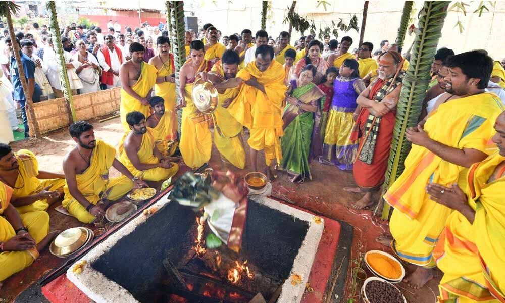 CM KCR to perform Chandi Yagam
