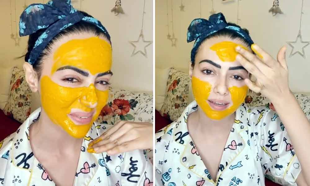 Sana Khaan's 'Turmeric – Milk' Face Pack' To Own A Glowing Skin
