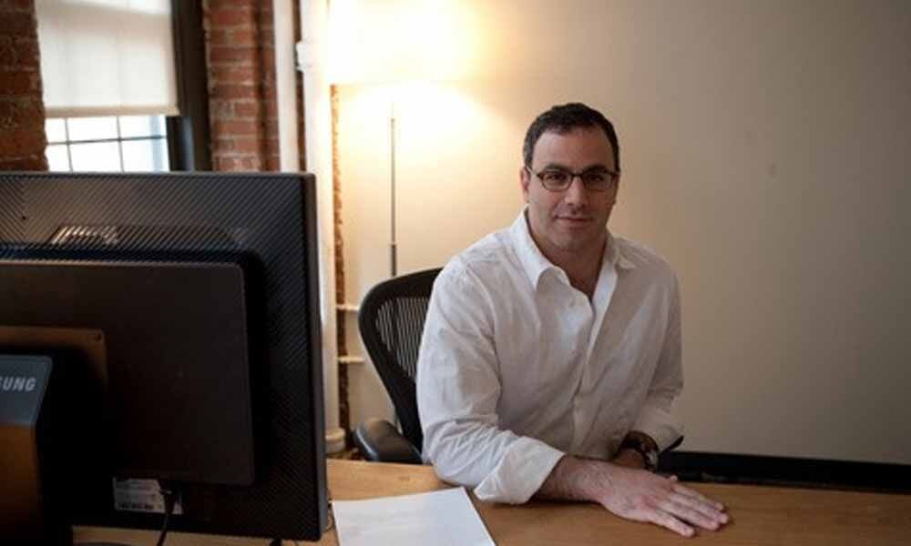 Tinder CEO Elie Seidman on Discovering Love During Pandemic