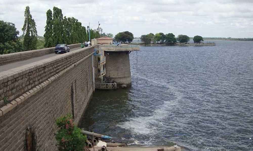 Gandipet ka paani: Hyderabadis' source of wit & wisdom