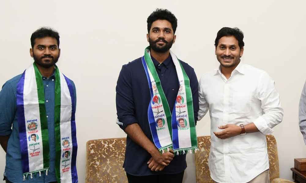 TDP MLA Vasupalli Ganesh Kumar joins YSRCP