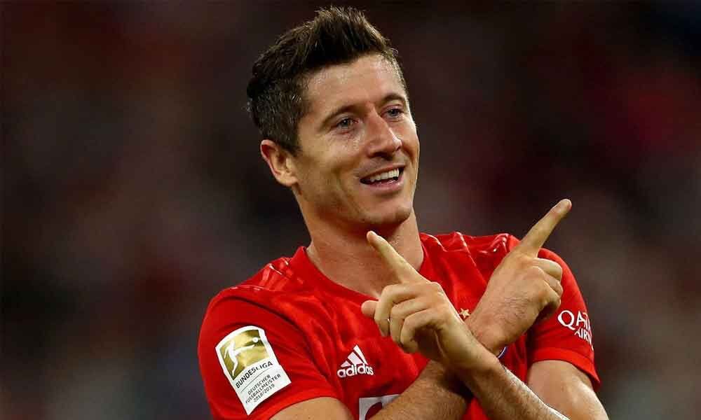 Lewandowski named European Footballer of the Year 2020