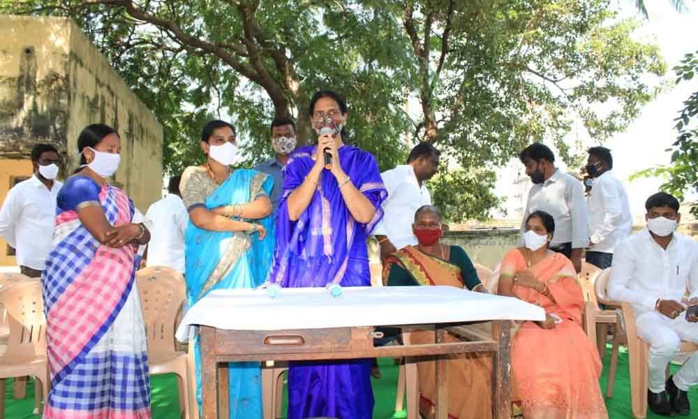 Ranga Reddy: Education Minister Sabitha Indra Reddy inaugurates Mission ...
