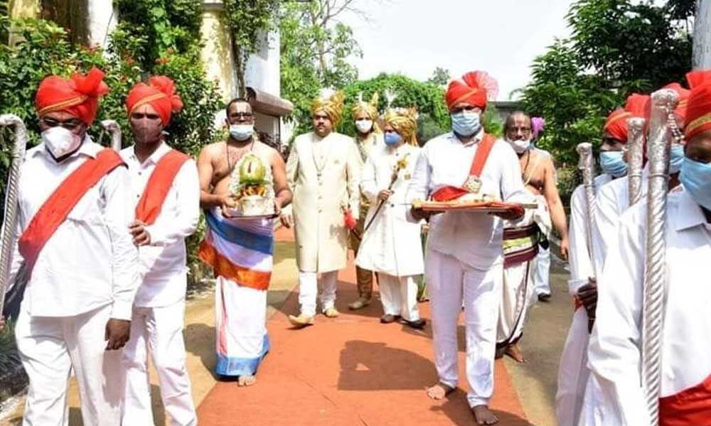 Ayudha Pooja held in low-key manner at Bobbili Fort