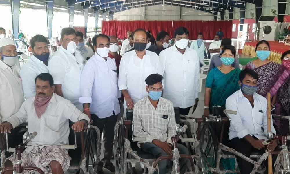 Chevella: MP Ranjith Reddy, MLA Mahesh Reddy distribute tricycles to ...