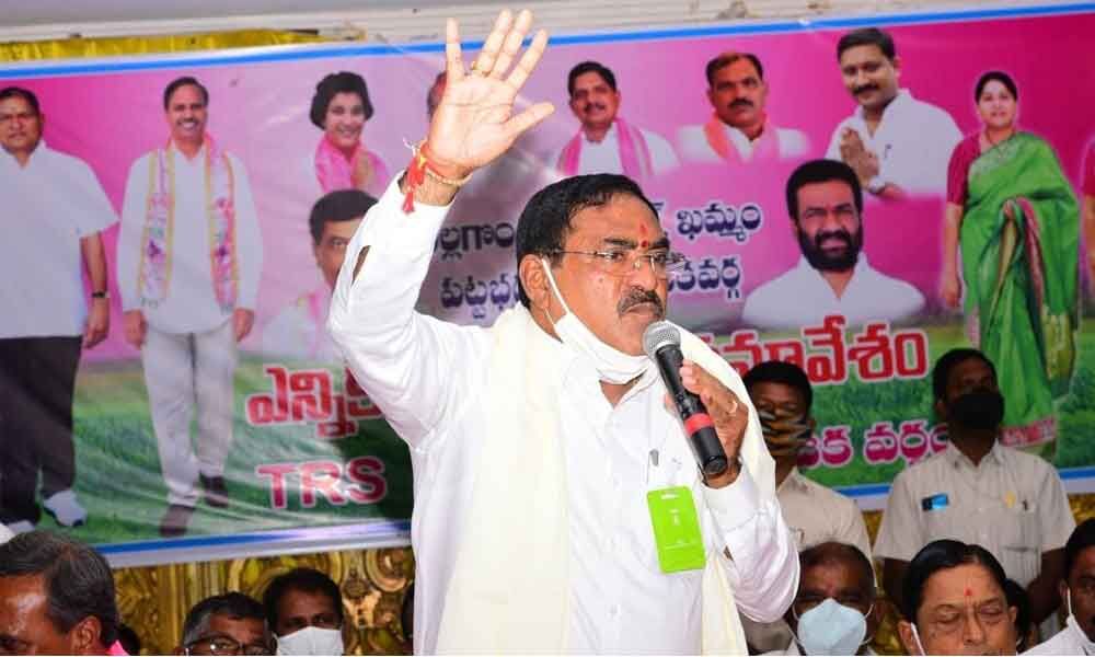 Warangal: 'State to support farmers' says Errabelli Dayakar Rao