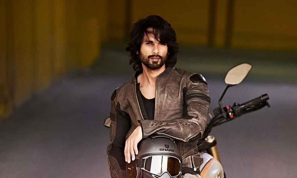 Shahid Kapoor gears up for morning ride