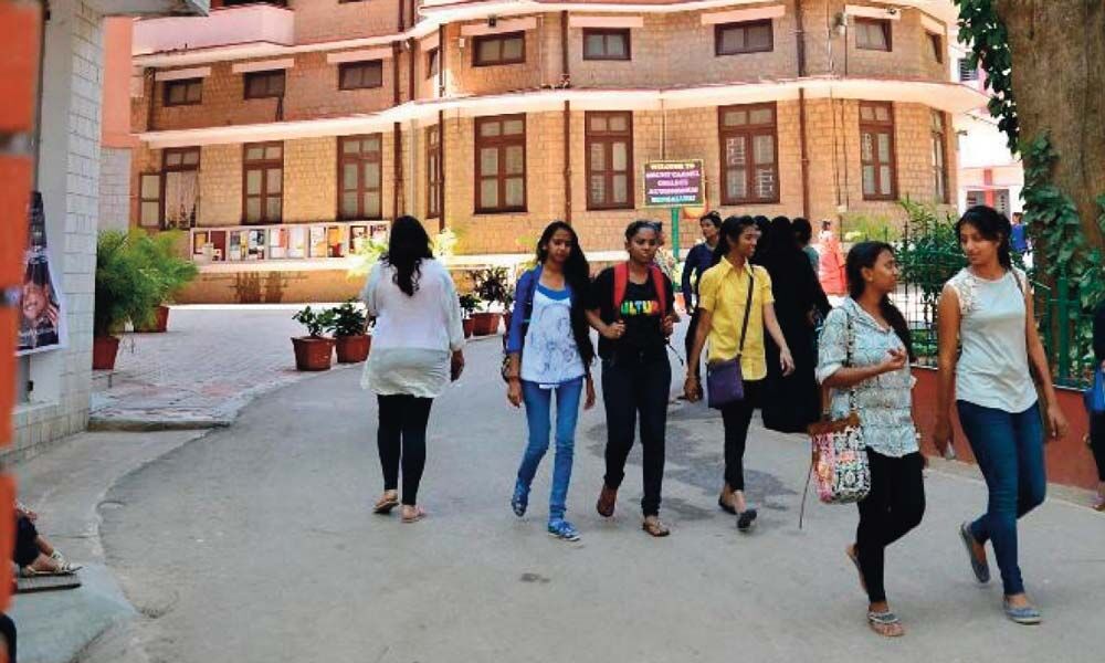 Colleges in Karnataka gear up to resume classes