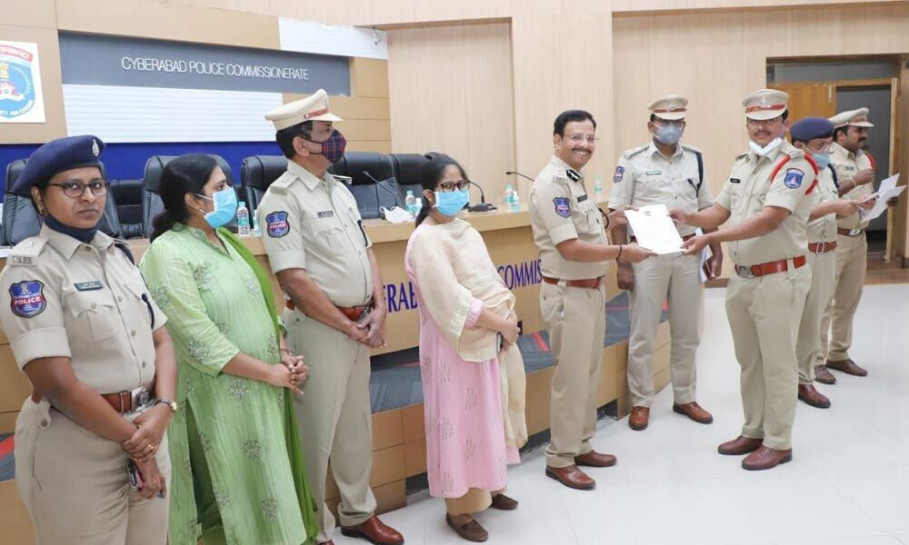 Hyderabad: Cops rewarded for good performance
