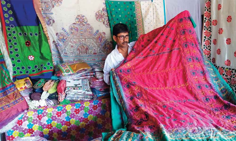 50 weavers from across India to take part in 17-day handloom expo