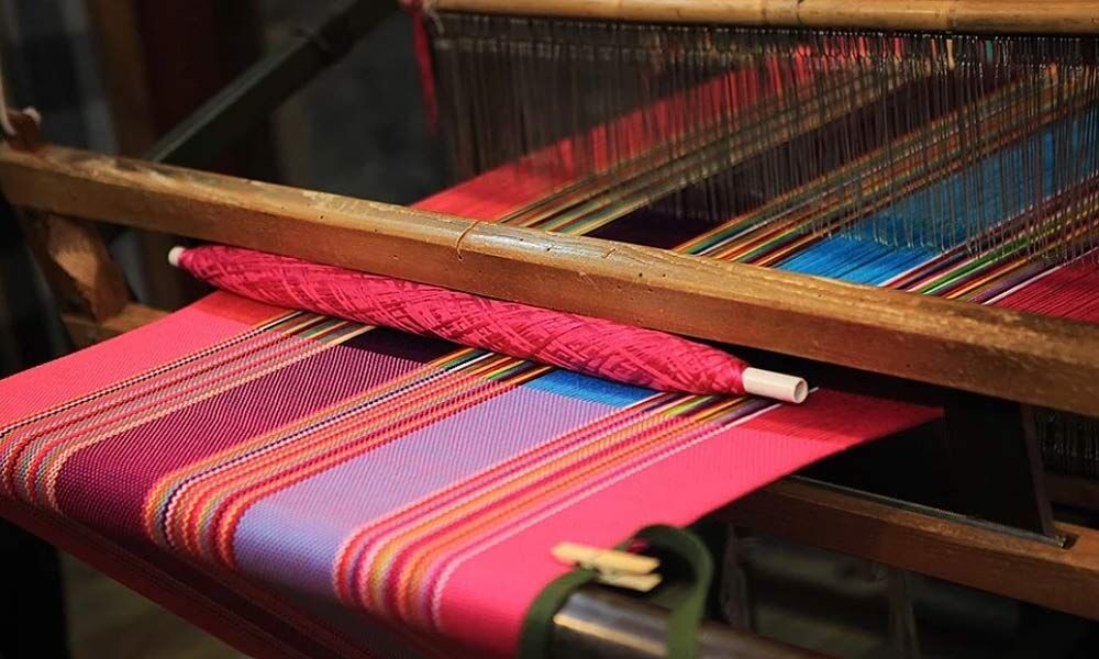 Warangal: 'Pehchan' to the rescue of weavers