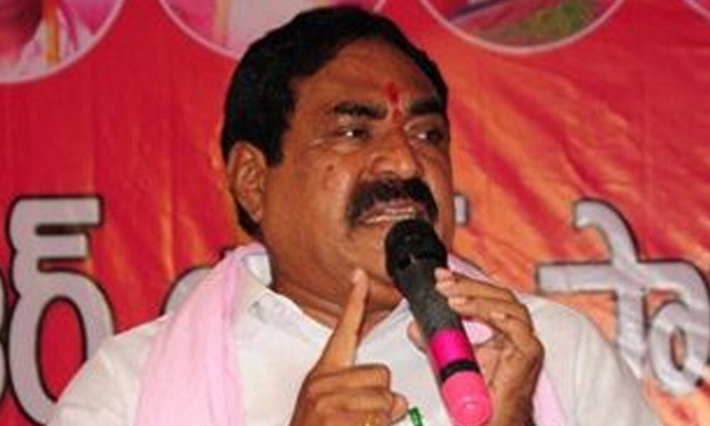 Vote for BJP or Congress an exercise in futility: Errabelli Dayakar Rao