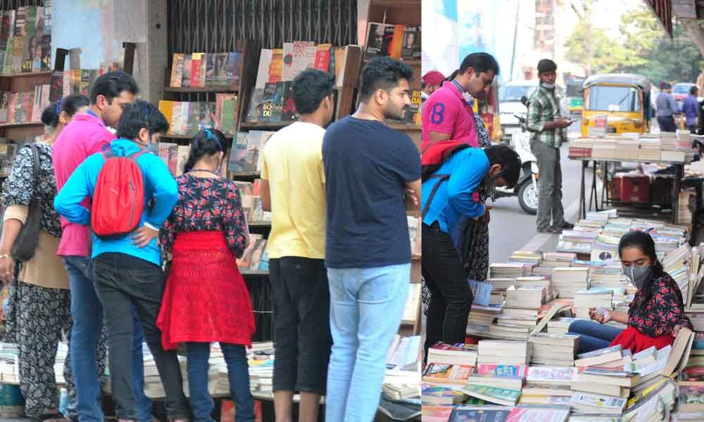 Hyderabad : Abids Bazaar keenly awaits bibliophiles