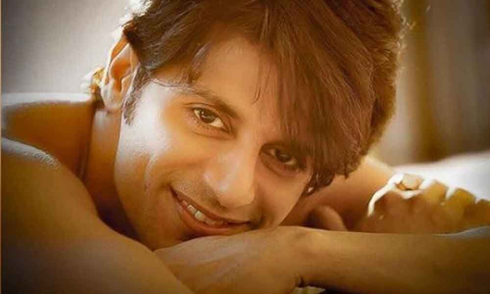 Karanvir Bohra Shares His Handsome Throwback Pic