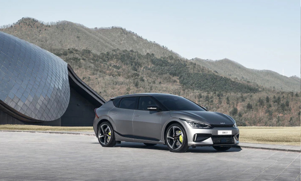 100 kmph Range in less than 4 seconds, Kia makes Debut of its First ...