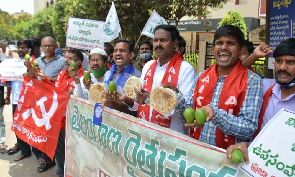 Hyderabad: Unique protest by People's Joint Forum