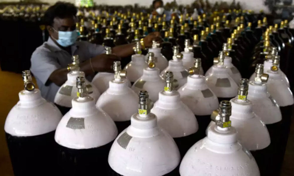 Explained: Why Centre is Controlling Oxygen Supply to the States?